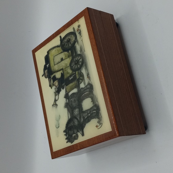 Reuge | Accents | Vintage Reuge Mj Hummel Swiss Movement Musical Wooden ...